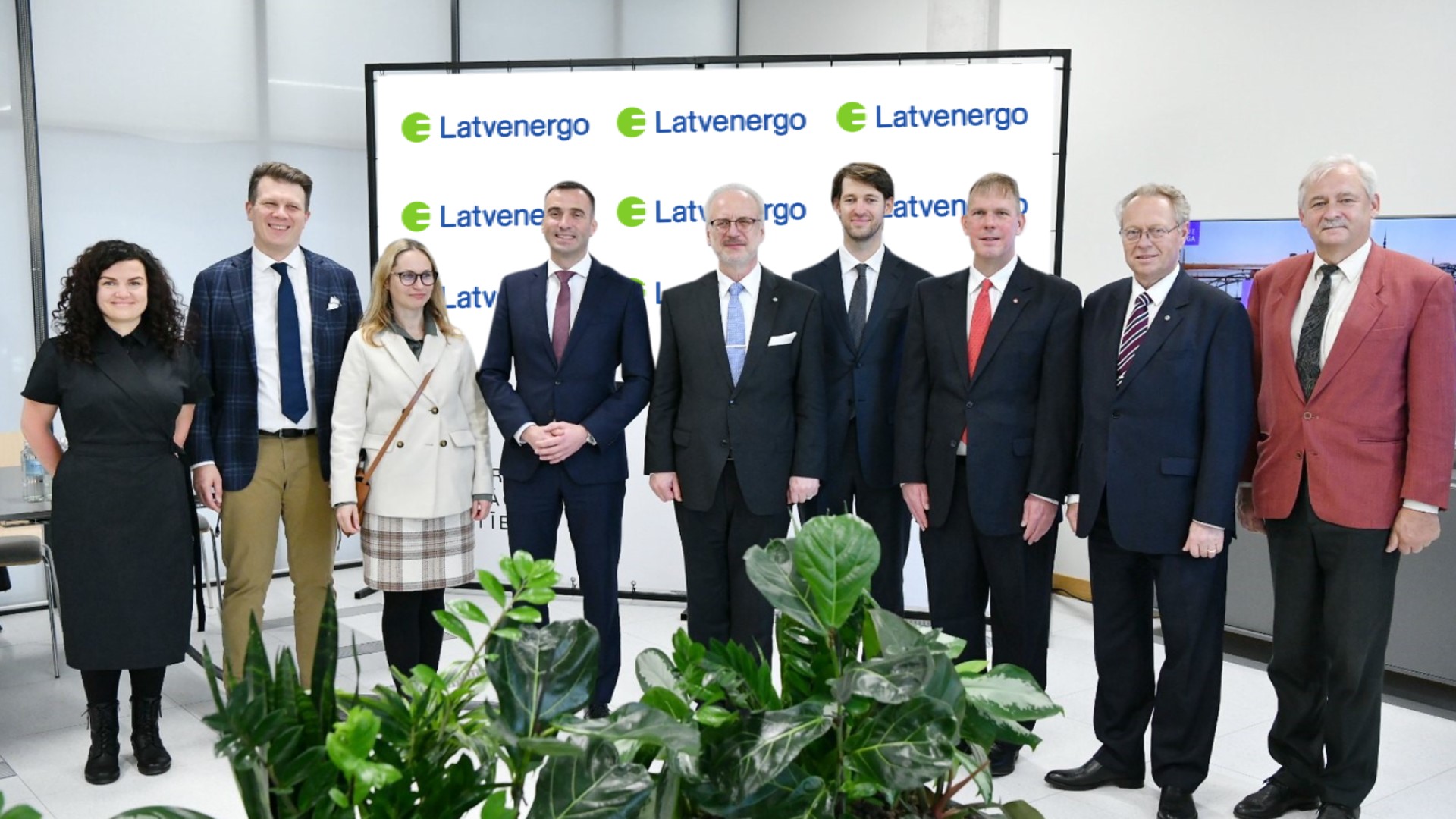 latv22erg.web.app - urlscan.io